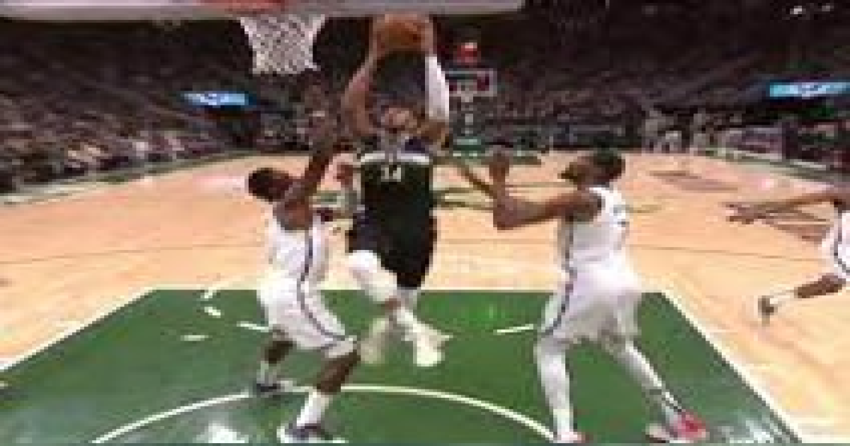 NBA Courtside 2 featuring Kobe Bryant (USA) emulator for Nintendo 64